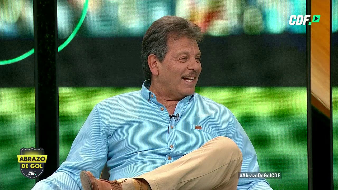 Jorge Garcés recuerda con emoción sus inicios en el fútbol - YouTube