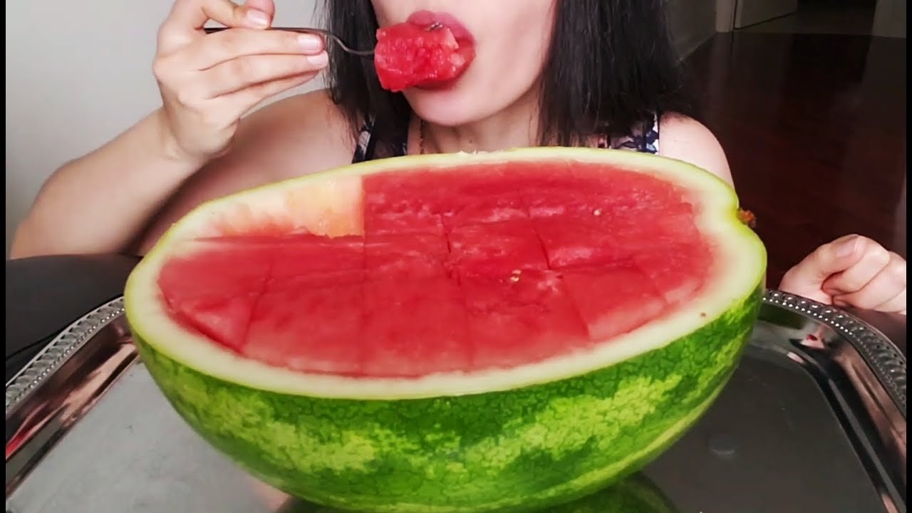 ASMR WATERMELON EATING SOUNDS Mukbang (NO TALKING) - YouTube