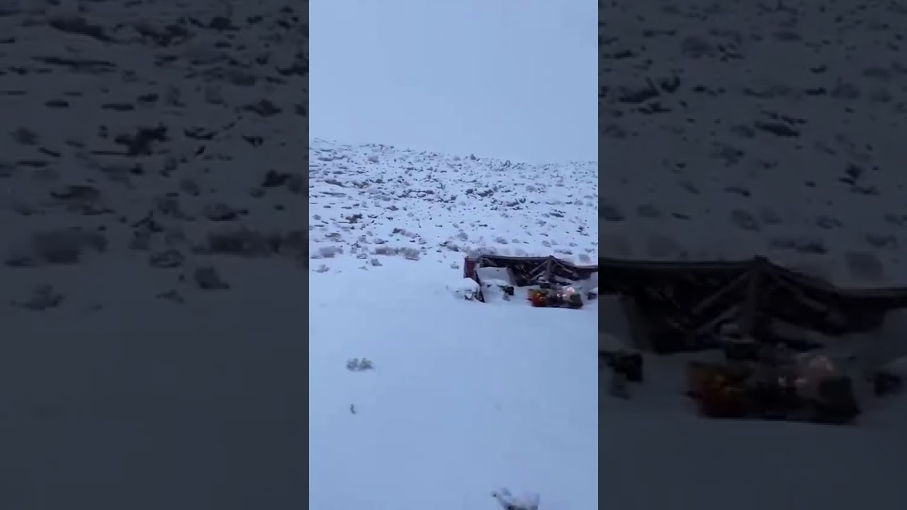 Snow fall in tabuk Saudi - YouTube