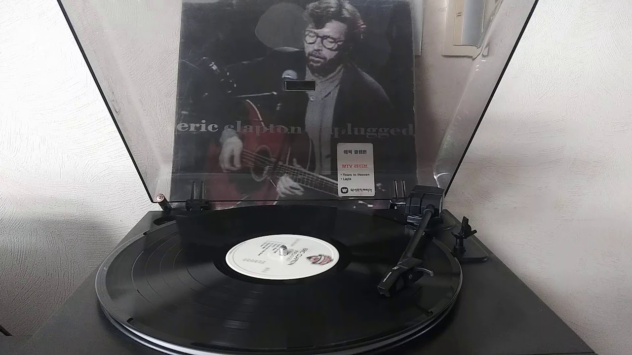 Alberta - Eric clapton (1992 Reprise / Unplugged) - YouTube