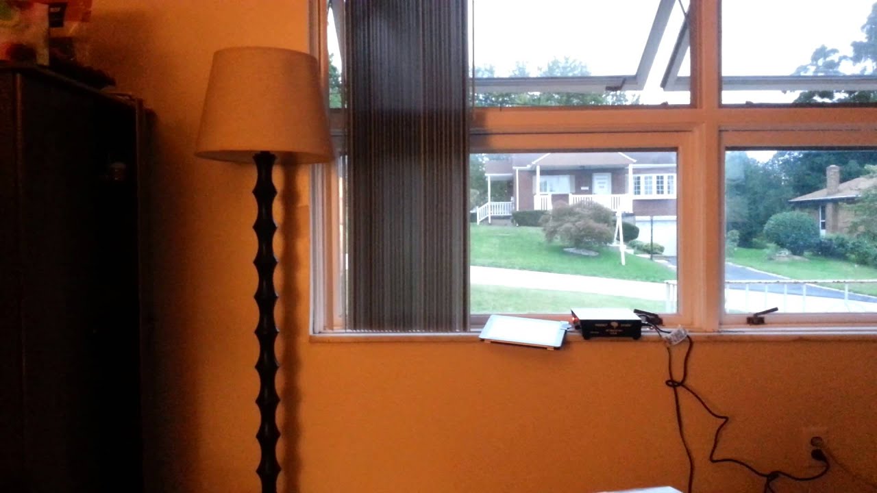 Perfect storm lightning machine - YouTube