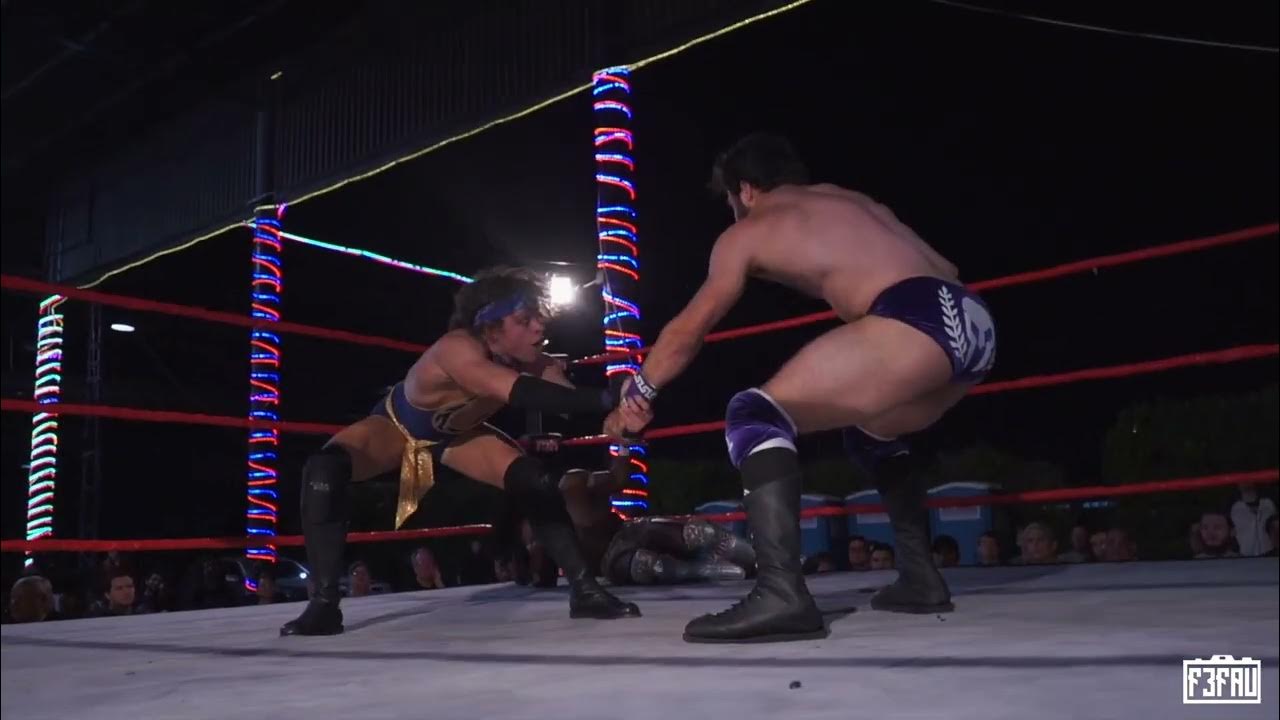 Vertical Suplex with a leg takedown - YouTube