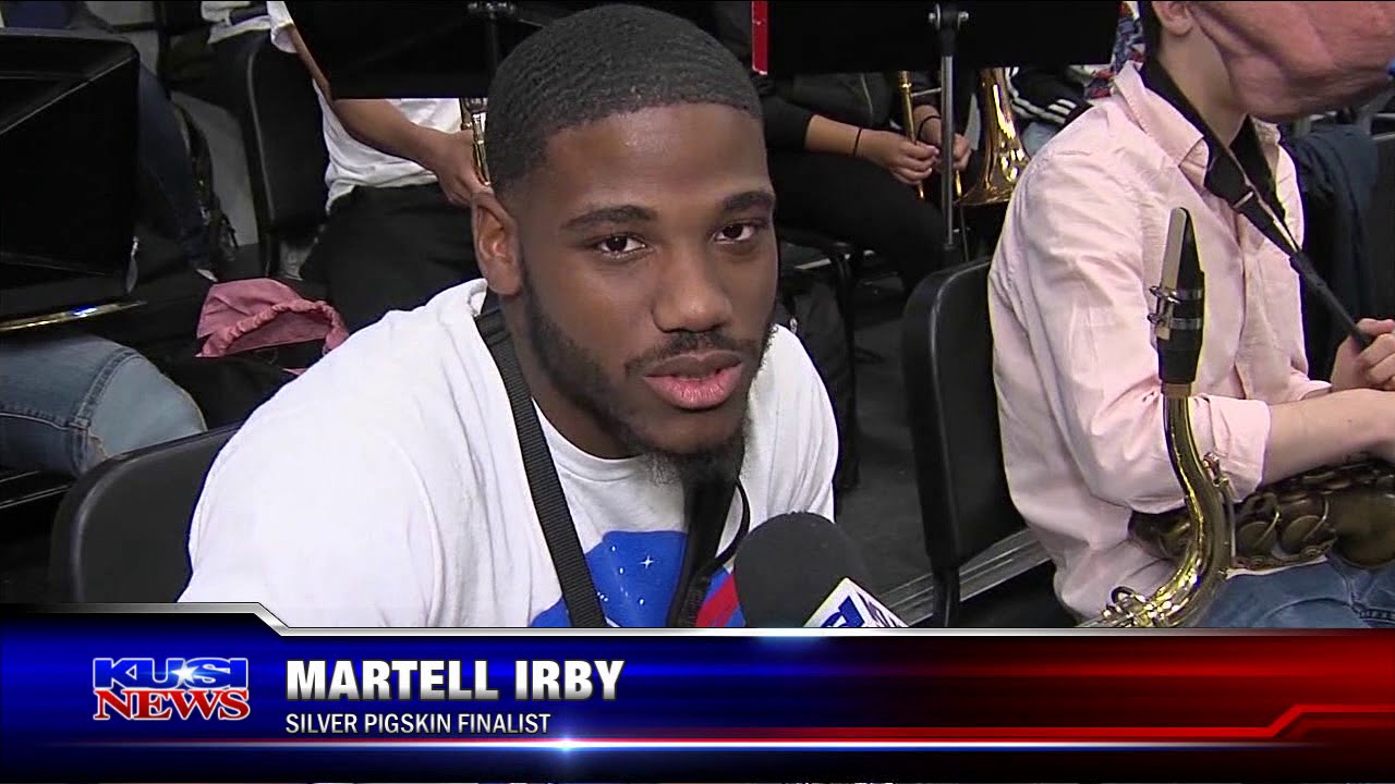 Paul Rudy visits six of the seven Silver Pigskin finalists - YouTube