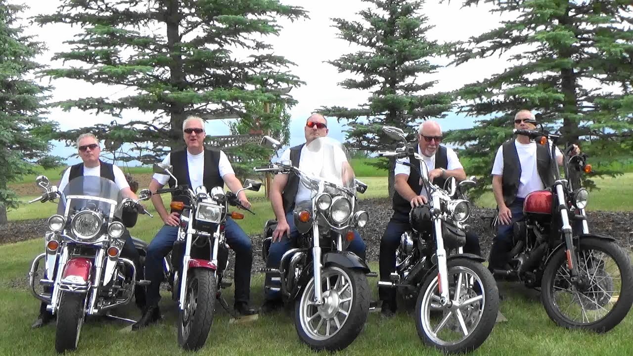 DON'T BE CRUEL performed by Big Rock Men + One - YouTube