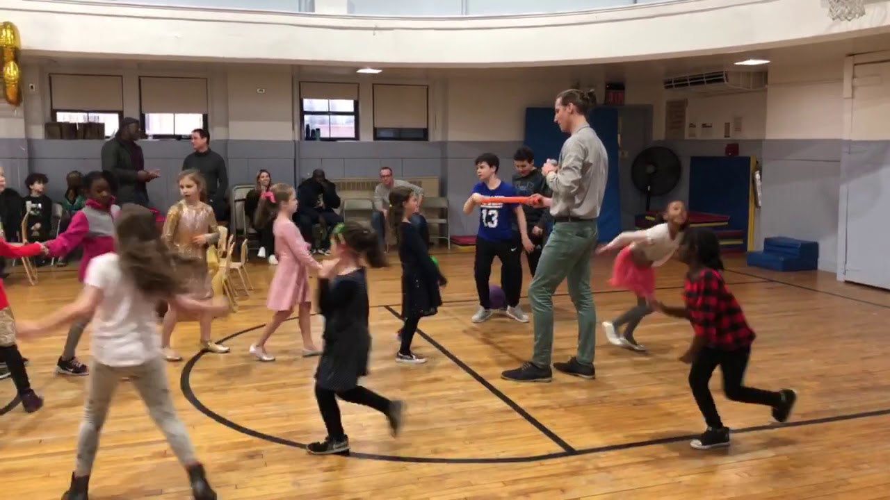 Kids Birthday Party Limbo Dance - YouTube