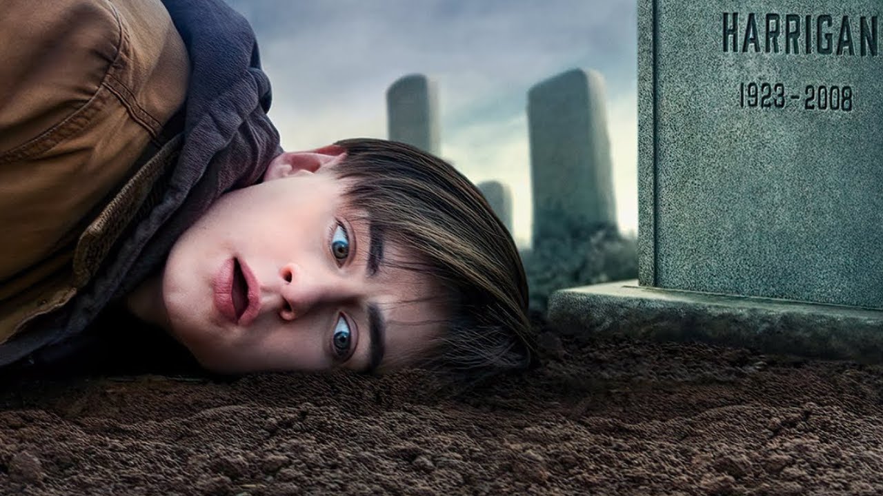 Boy Texts His Dead Friend, Who Replies from the Hell and Helps Him ...
