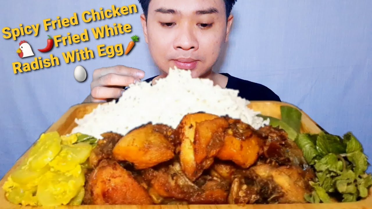 SPICY FRIED CHICKEN 🐔🌶AND FRIED WHITE RADISH WITH EGG EATING 🥕🥚#LET'S ...