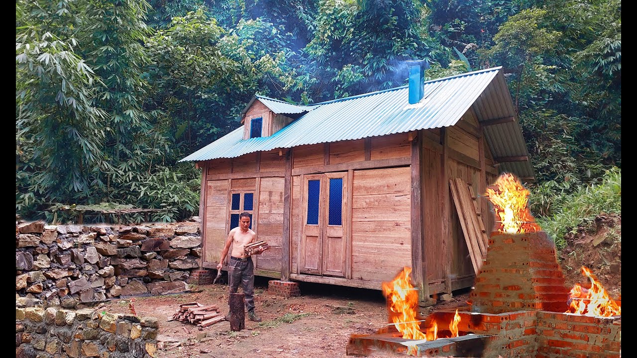 Build a big forge in the forest and create gardening tools. Live alone ...