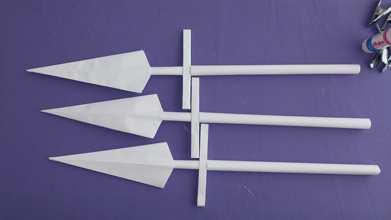 Make a beautiful spear with some pieces of paper - YouTube
