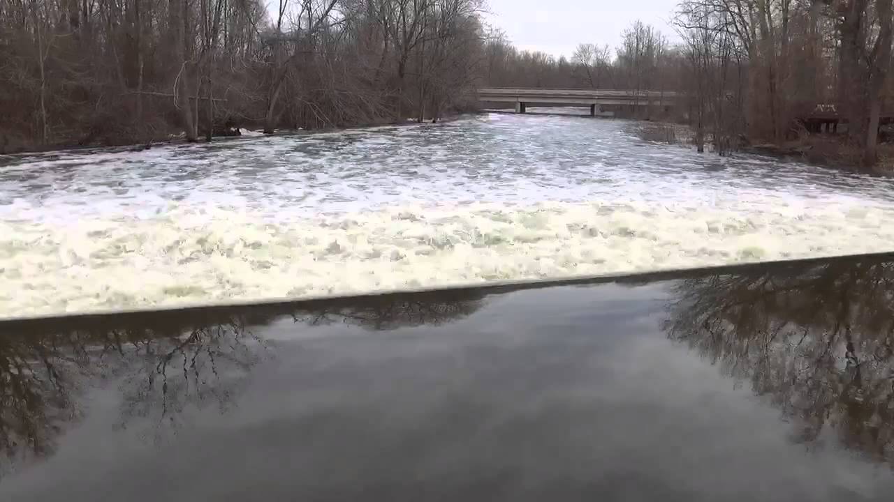 River fun with phantom - YouTube