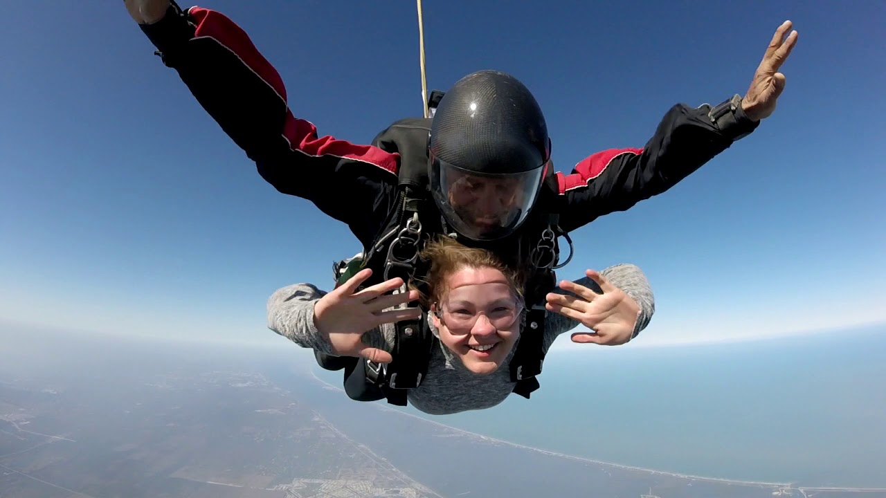 Skydive Sebastian - Taryn's Skydive - YouTube