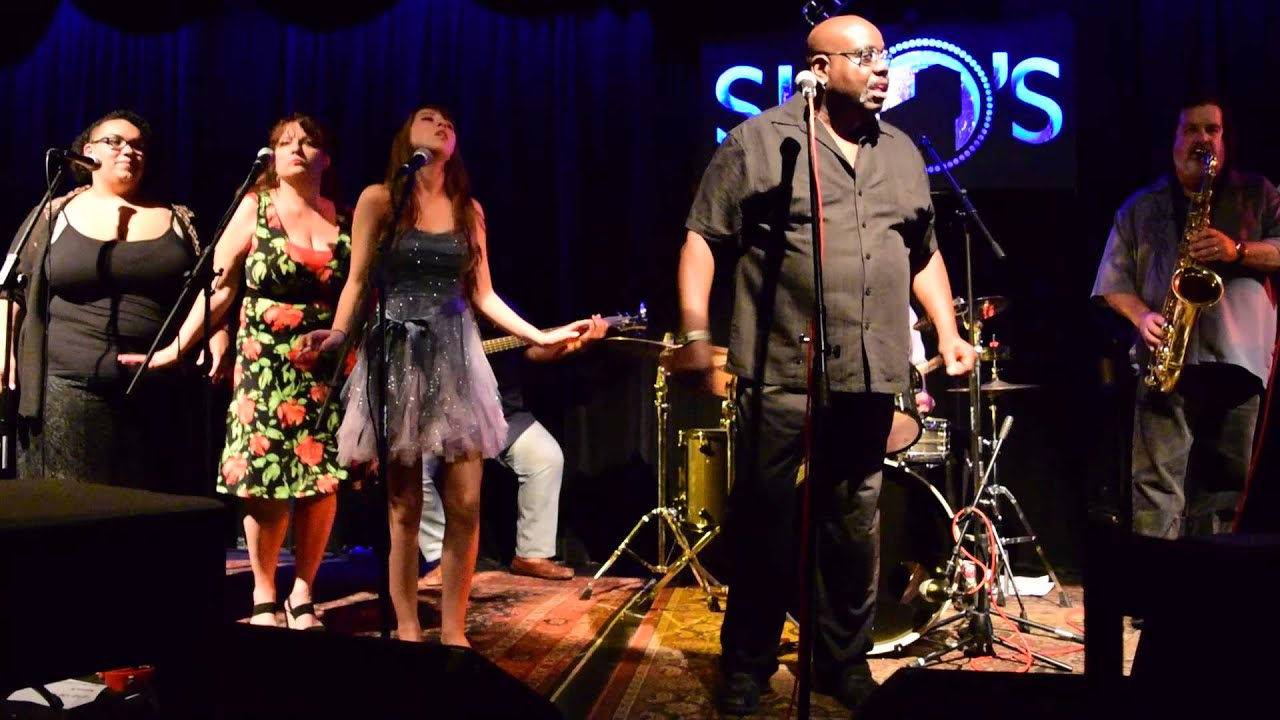 Syria T. Berry & Friends, 'Let's Twist Again, Domino,' Silo's, Sept. 6 ...