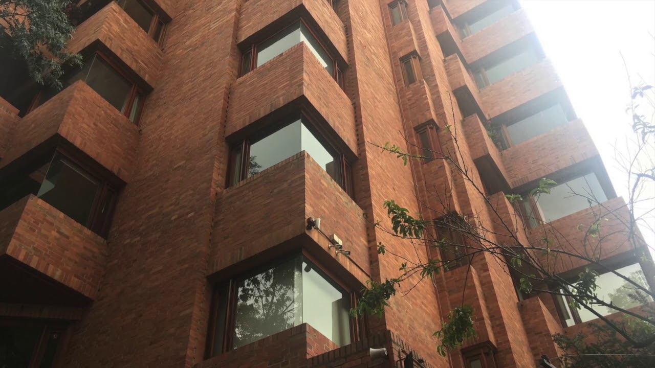 Edificio El Pinar-Rogelio Salmona - YouTube