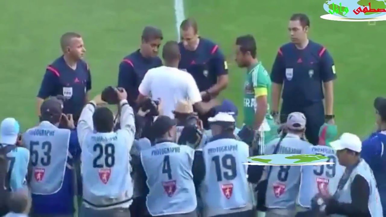 wac vs raja 0-0 tifo Derby 119 wydad vs rca 2015الوداد و الرجاء تيفو ...