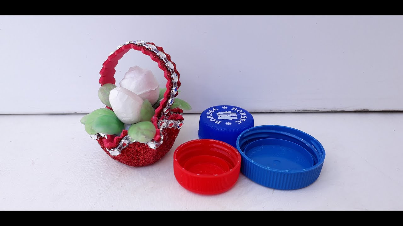 Cosulet din capac de plastic - Plastic lid basket - YouTube