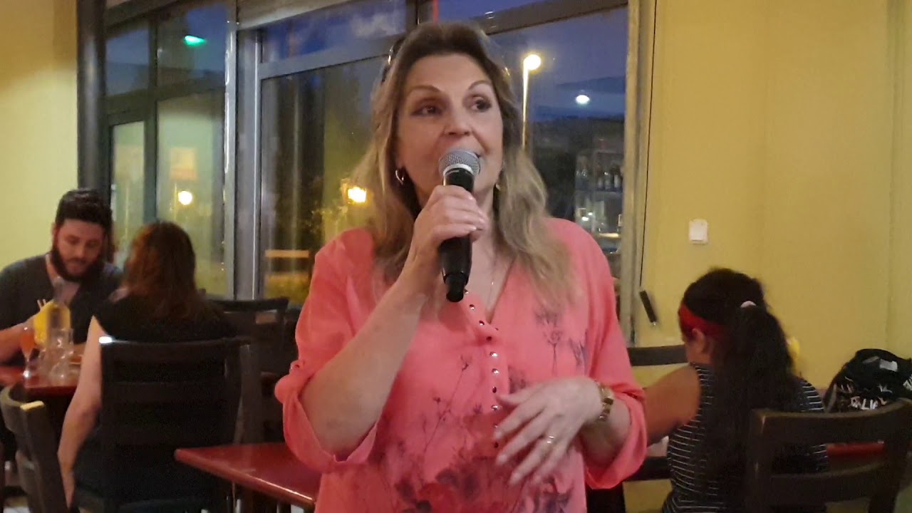 Brigitte M chante Ginette Reno " Ne m'en veux pas " - YouTube