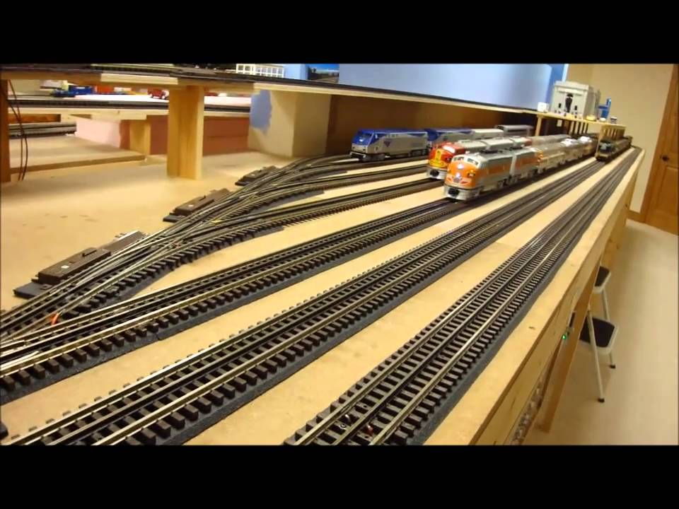 Ringling Bros Circus Train & California Zephyr - YouTube