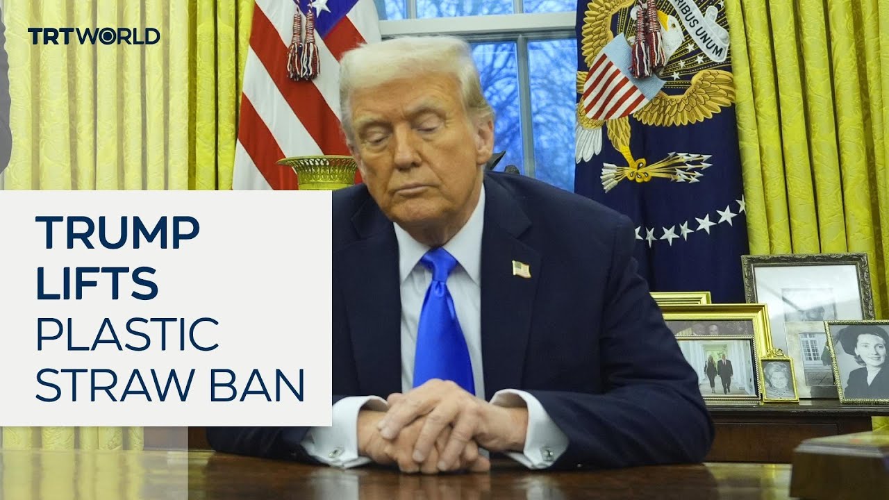 Trump signs executive order lifting the ban on plastic straws - YouTube