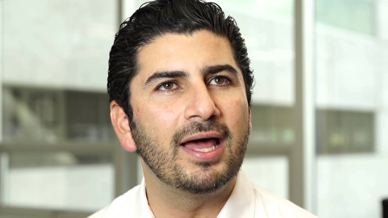 Entrevista a Alejandro Arregui 1/2 - YouTube
