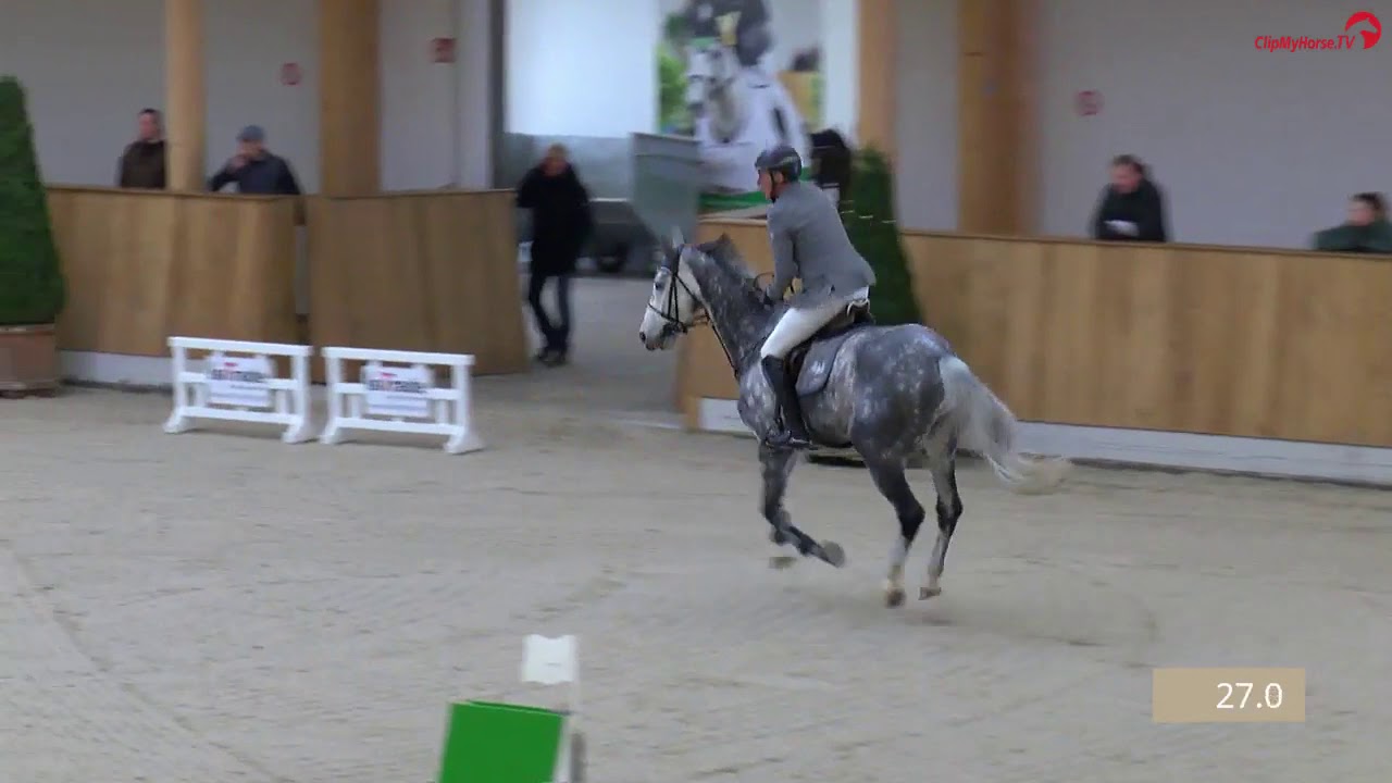 Mila v. Monte Bellini-Linton, Late Entry Springpr. Kl.M** - YouTube