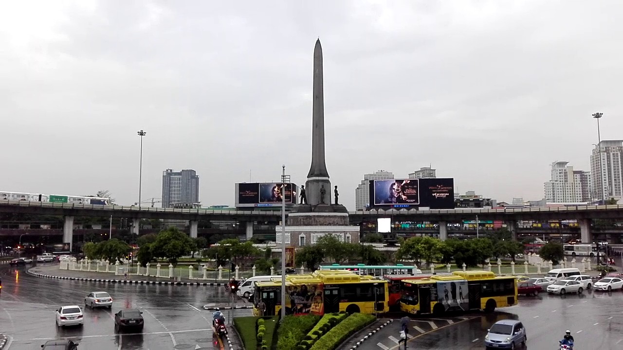 Victory Mall - YouTube