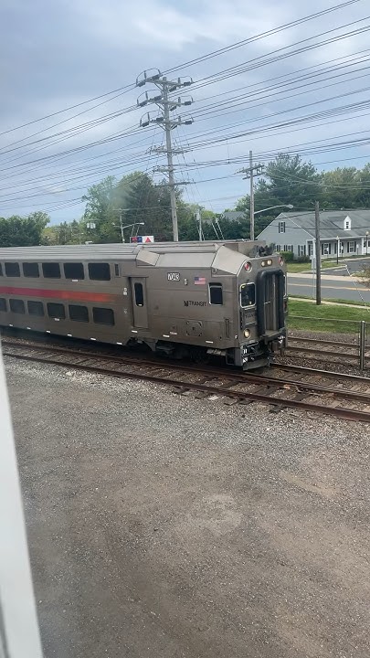 NJ Transit Train 7043 through Little Silver - YouTube