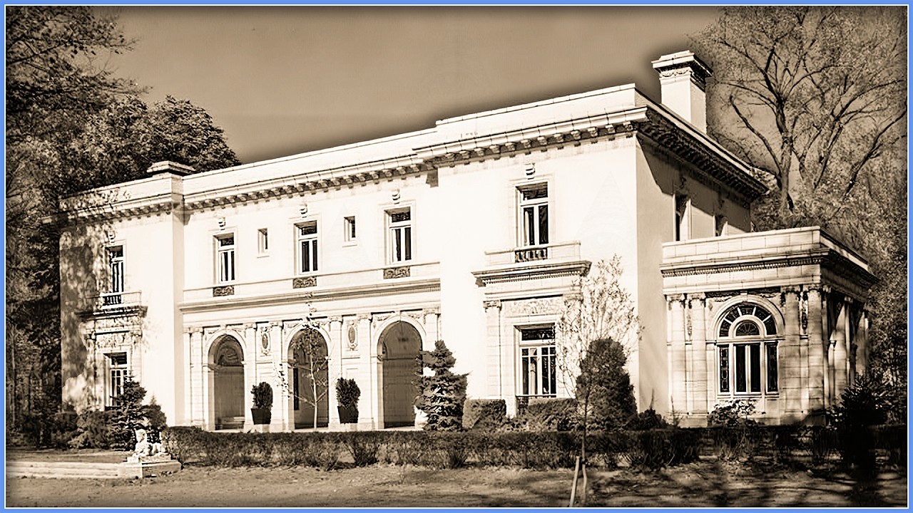 Why is This Mansion Full of Masonic Symbols? Tremaine-Gallagher House ...