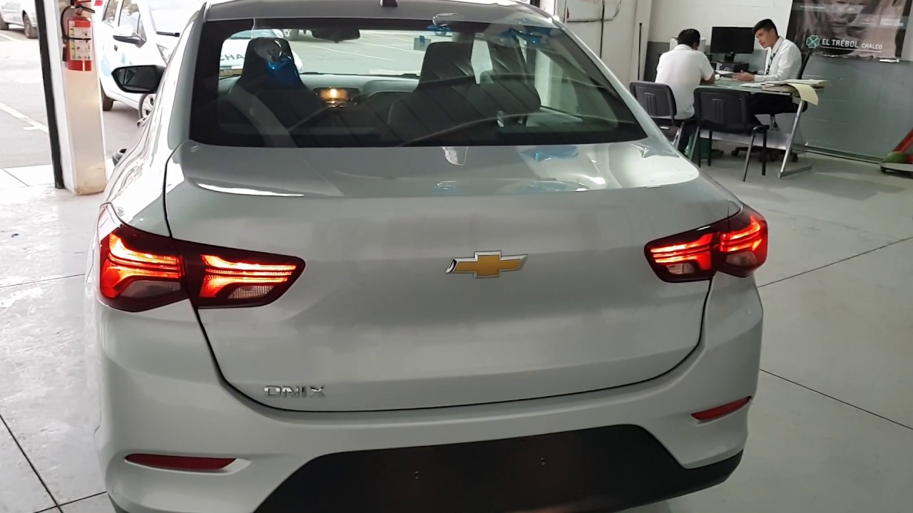 Onix 2021 Básico (LS) - el rival a vencer en el segmento / Auto Pasión ...