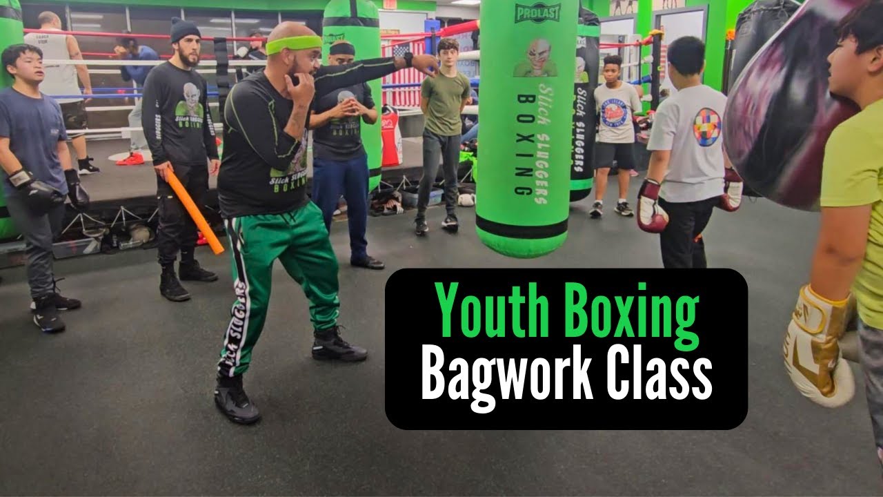 Coach Dave teaching a Youth Boxing Bagwork Class - YouTube