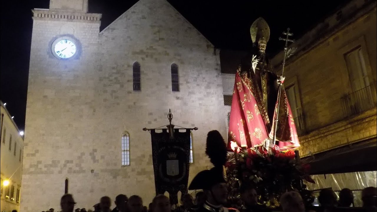 processione di san Flaviano conversano (BA) - YouTube