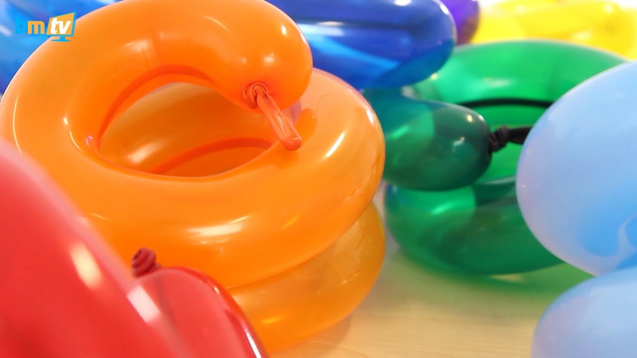How to Make Balloon Curls Really Easily! - YouTube