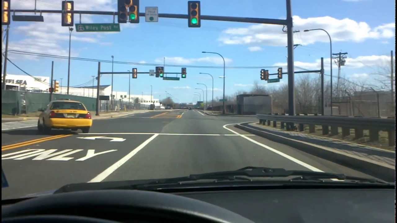 A drive through Newark airport roads - YouTube