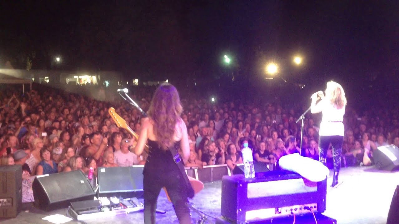 Suzi Quatro Live Australia 2014 - YouTube