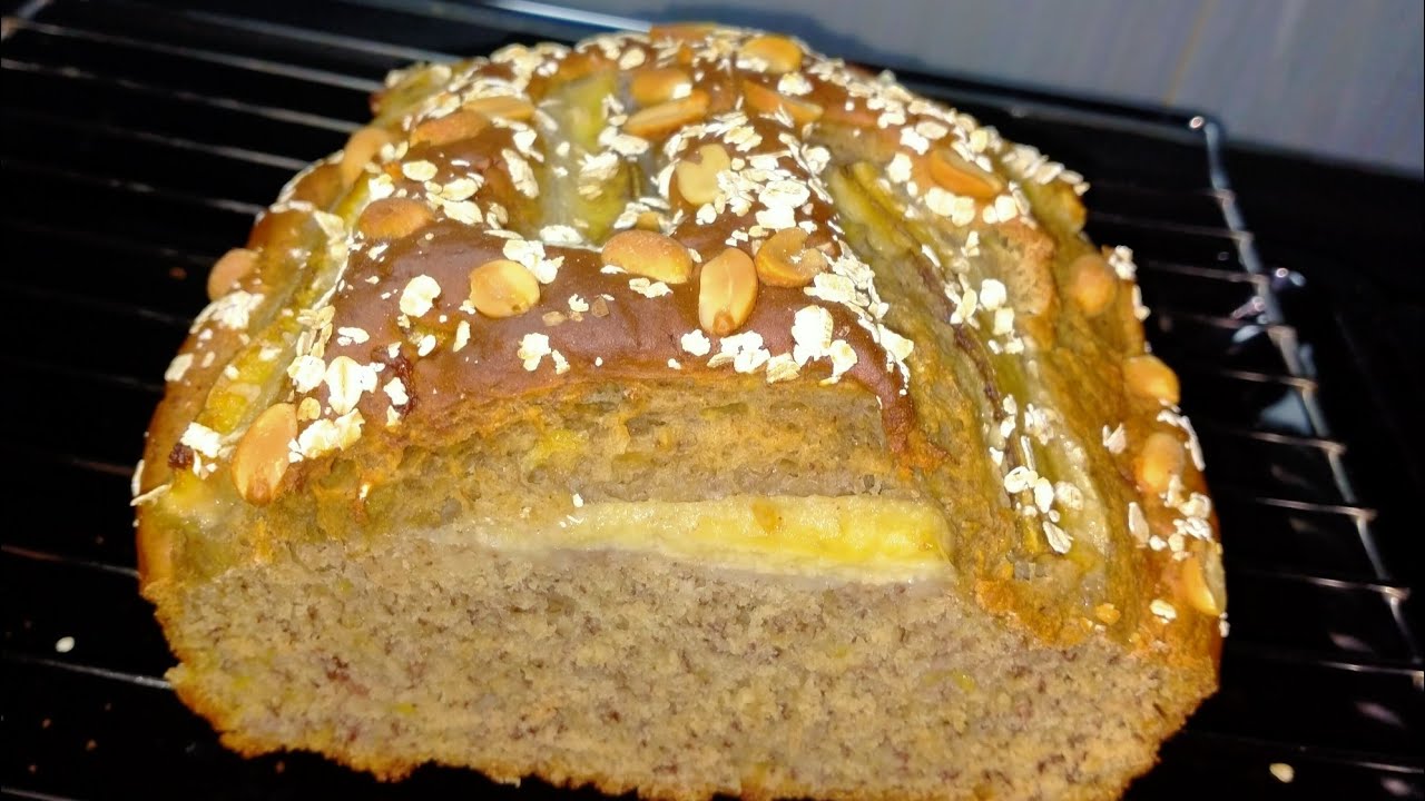 how to cook the best and delicious Banana bread with Essie G - YouTube