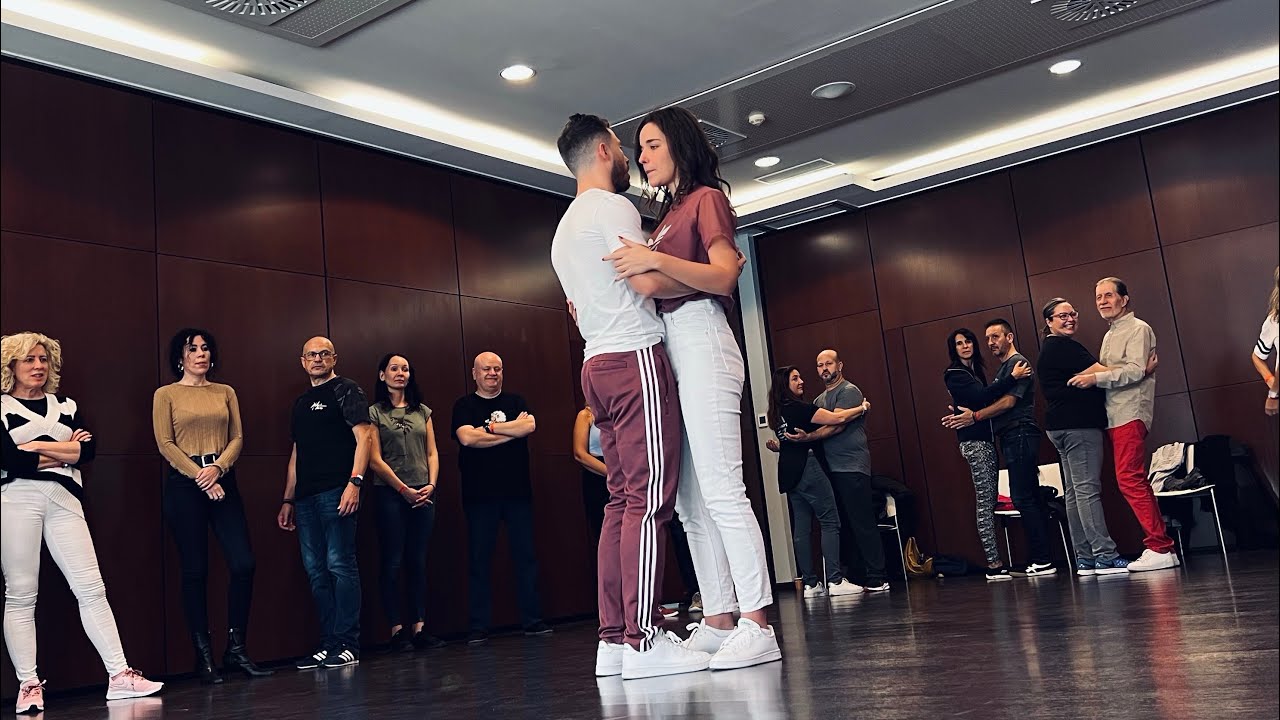 IVANDRO - Lua Tarraxo Remix (Poema Beatz) / Rodri & Sara Kizomba ...