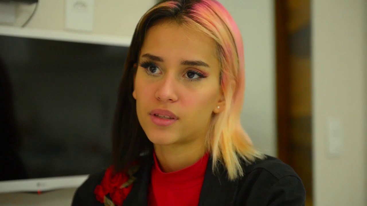 Transformação Karina Rangel - YouTube