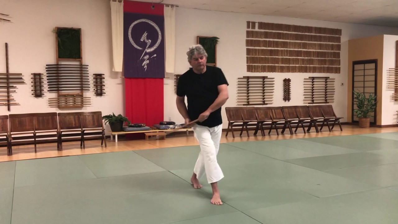 Aiki-ken - 11th Suburi (Aikido bokken) - YouTube