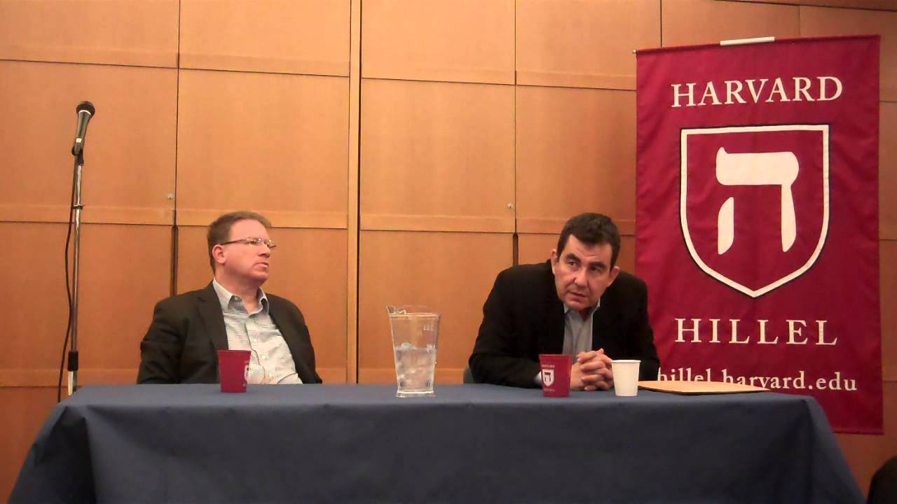 Ari Shavit and Jeffrey Goldberg at Harvard Hillel - YouTube