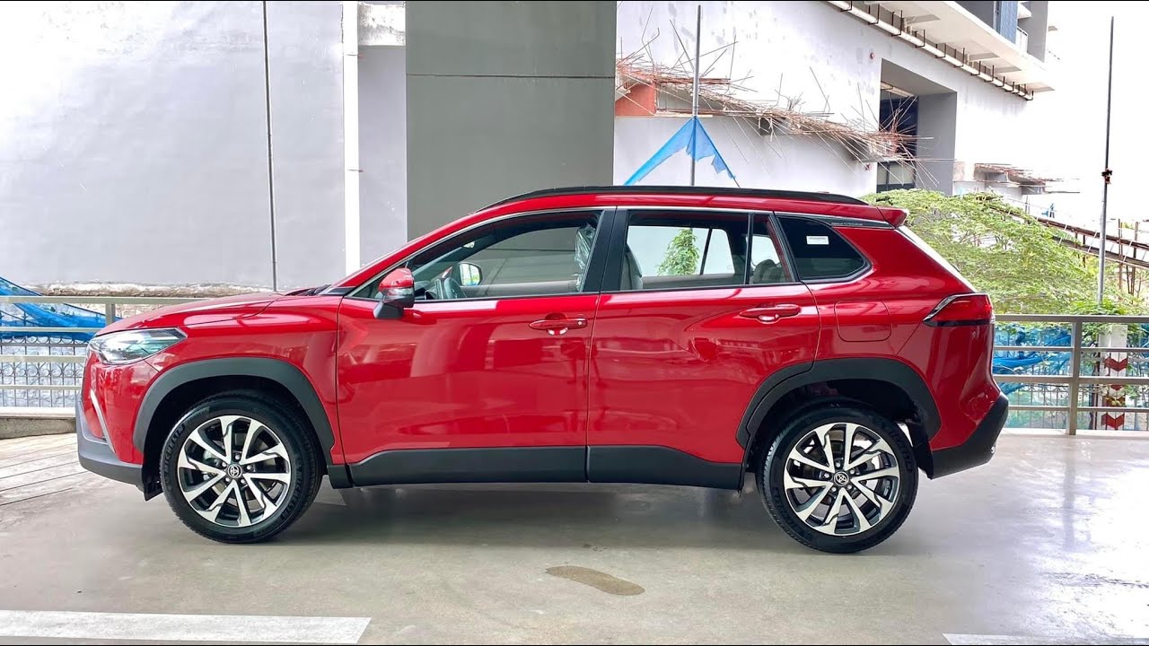 Toyota Corolla Cross 2023 Red Color-5 Seats SUV [Interior and Exterior ...
