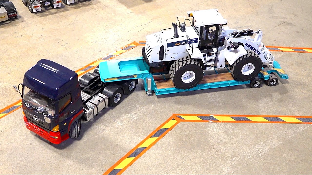 A TIGHT SPOT - TRUCK & WAREHOUSE RC GAMESHOW! LOADING KINGS - YouTube