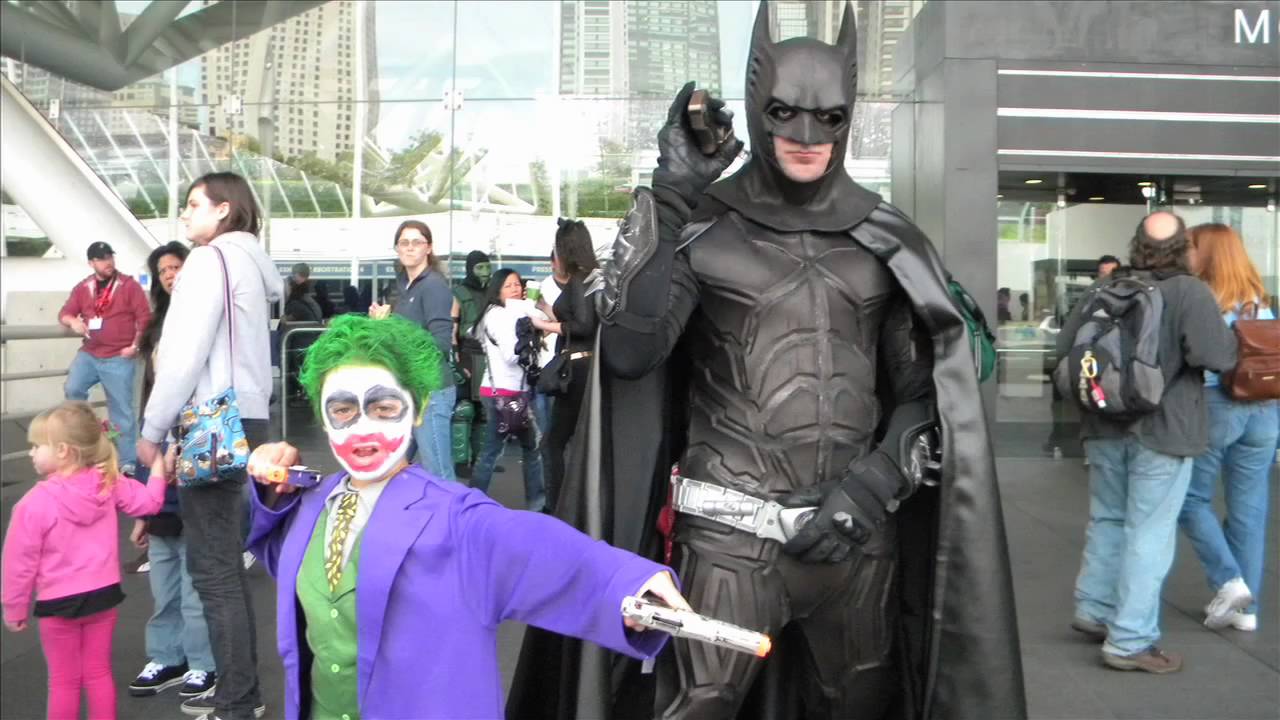 Wondercon 2011 CW 44 Cable 12 - YouTube