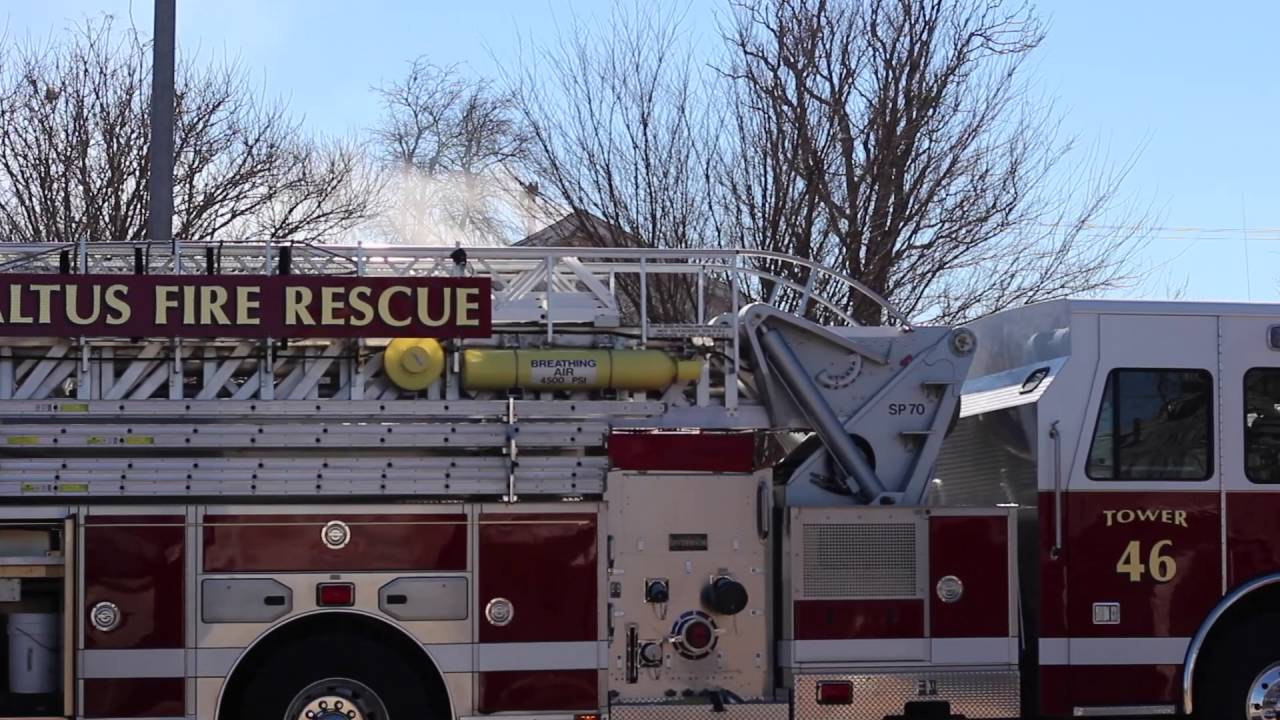 House Fire Raw Video - YouTube