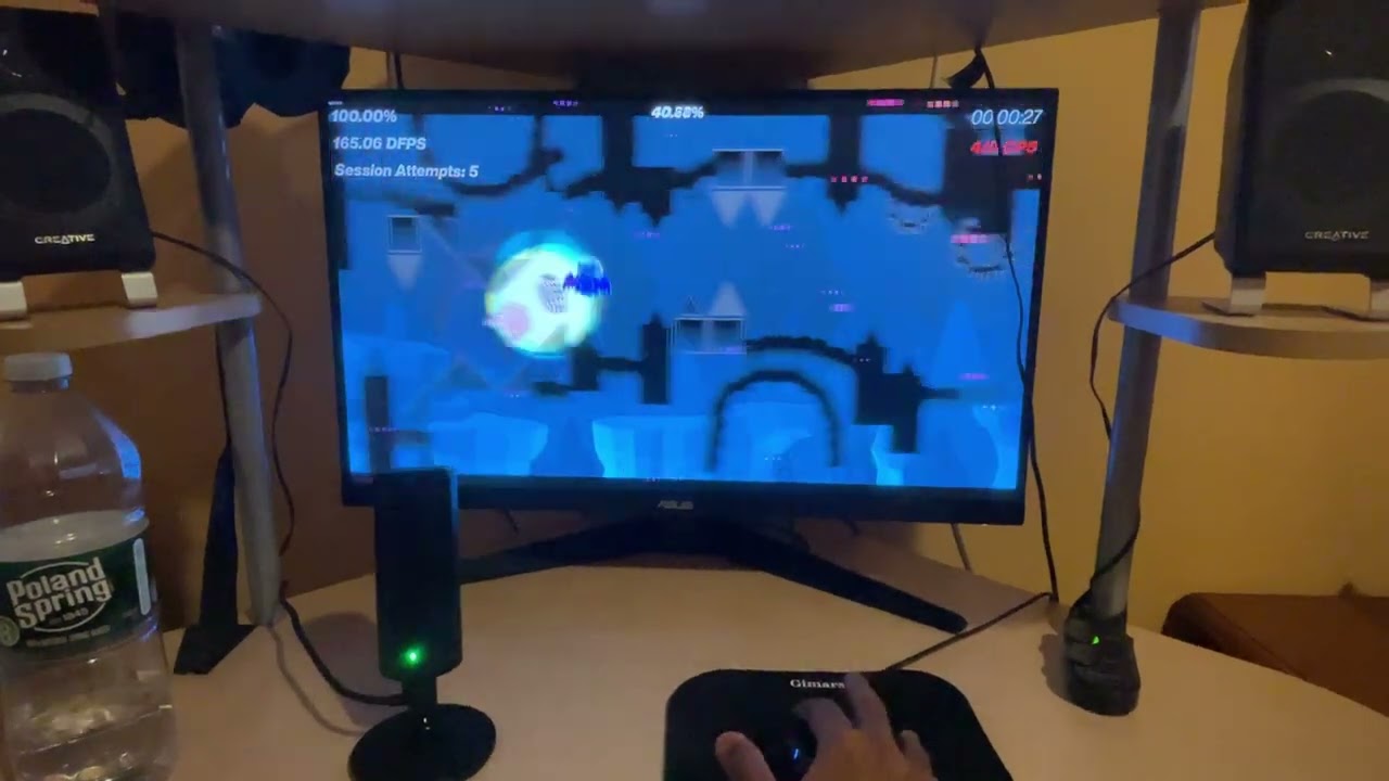 HAND REVEAL??? || Geometry Dash (100 SUB SPECIAL) - YouTube