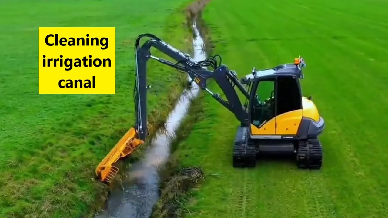 Cleaning irrigation canal - YouTube