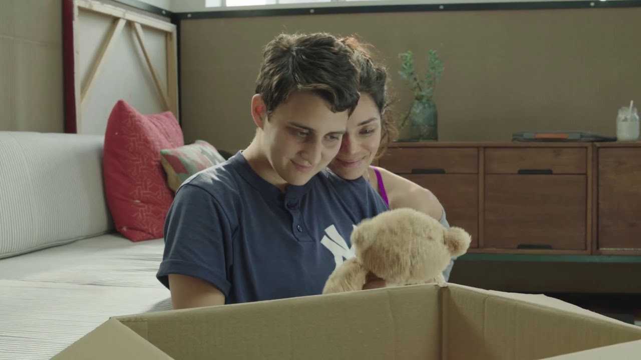 "Hinge" trailer (SMC short film #14; Dir. Lisa Mayo) - YouTube