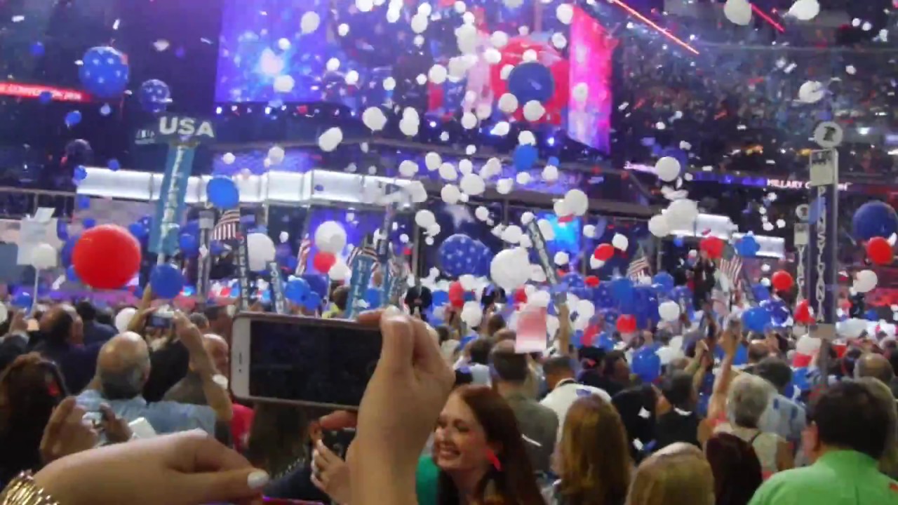 Democratic National Convention DNC Philadelphia Balloon Drop Clinton ...