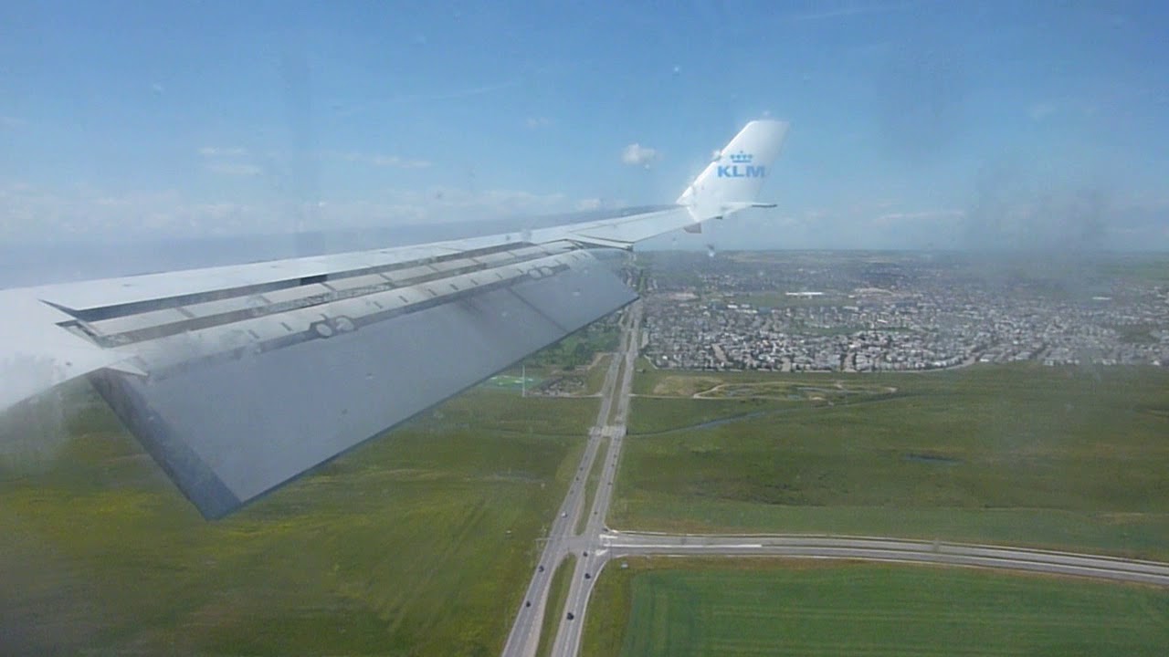 Landing at CYYR - Goose Bay Airport [Canada] - YouTube