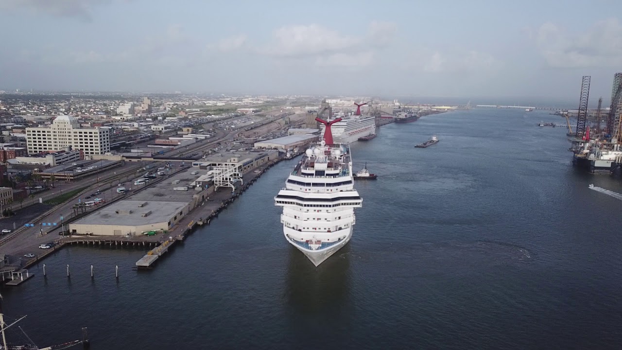 Carnival Freedom docking in Galveston 6/30/2018 - YouTube