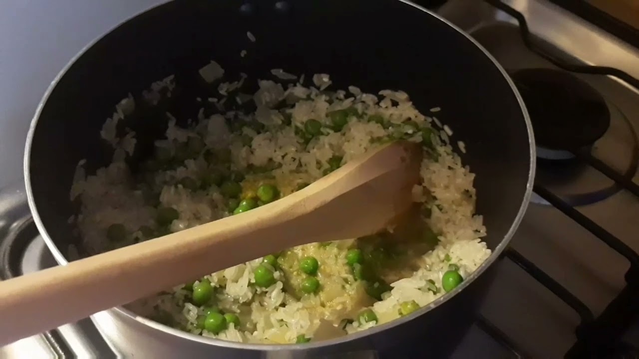 Arroz con zanahoria y arvejas. Fácil, sencillo y delicioso - YouTube