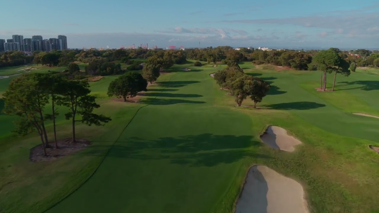 Bonnie Doon Golf Club Tenth Hole Flyover - YouTube